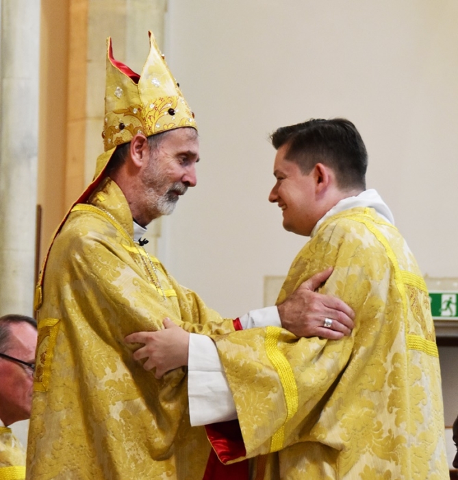 Wanstead celebrates 90 years with ordination - Brentwood Diocese