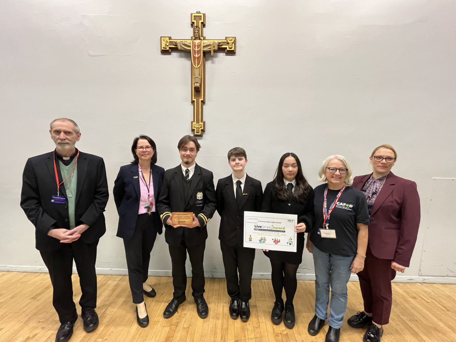 St Thomas More High School receives LiveSimply Award - Brentwood Diocese